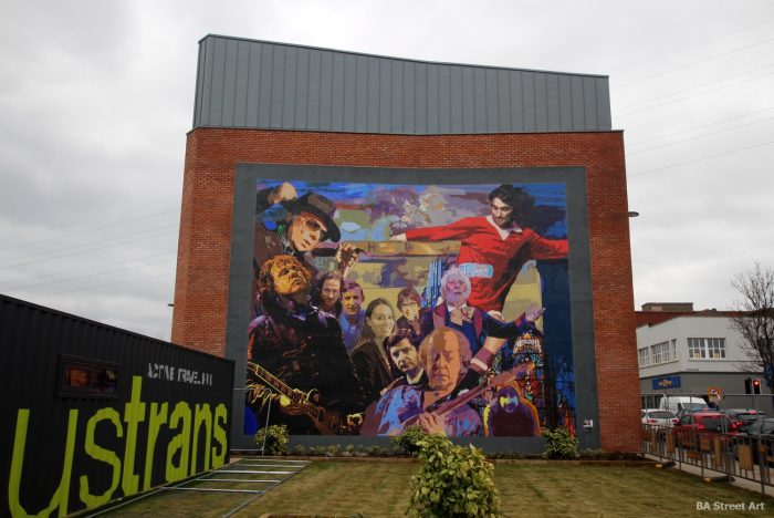 Belfast political murals and propaganda relating to the Northern ...