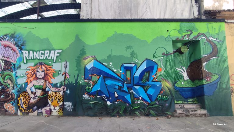 Buenos Aires graffiti artists paint jungle wall in Palermo | BA Street Art
