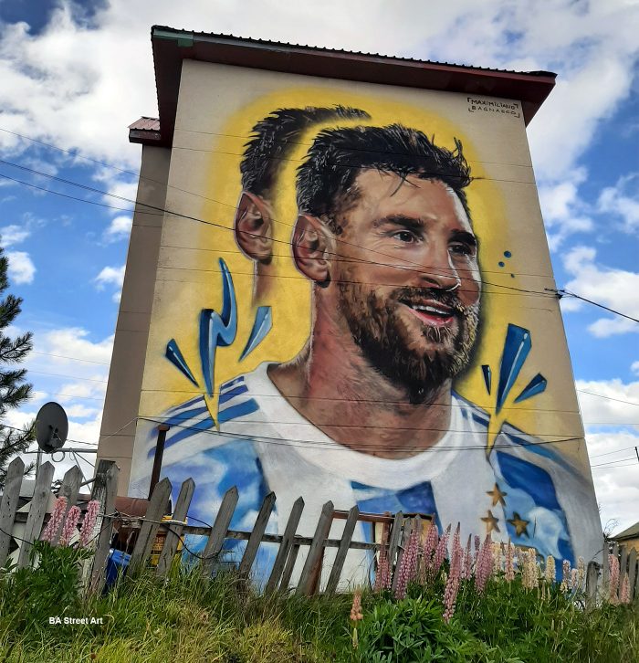 Messi street art in Ushuaia by Maxi Bagnasco | BA Street Art